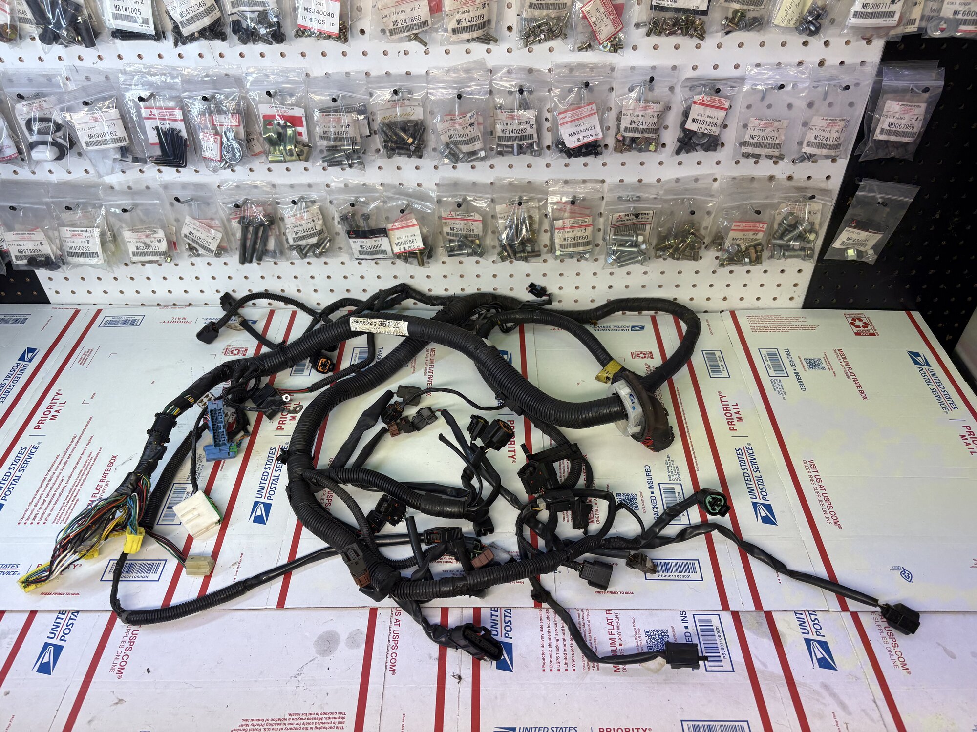 2g - 2GB Manual/Turbo Engine Harness | DSMtuners.com